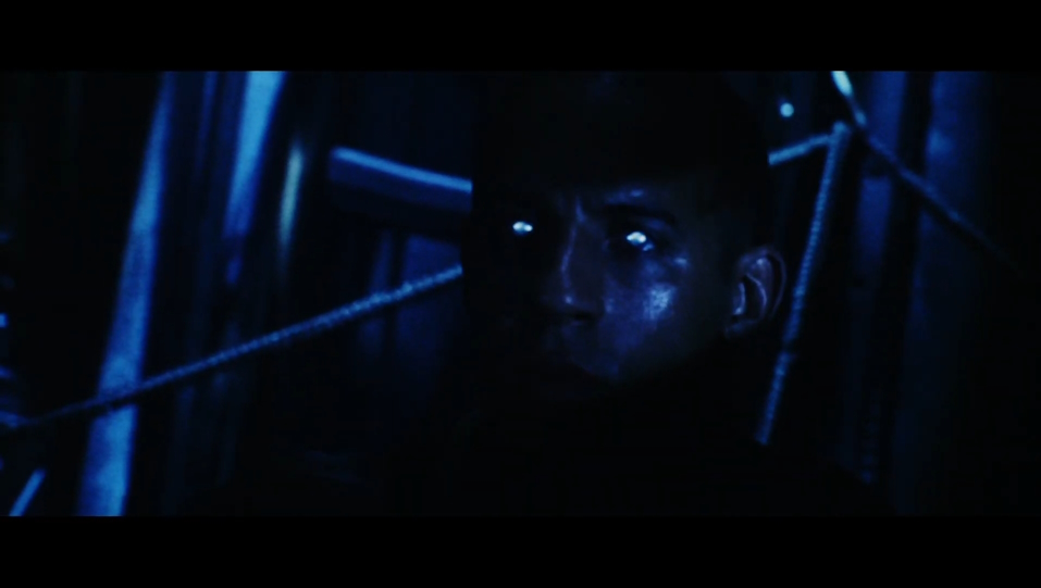 Prime: Pitch Black (2000) – How About Notflix